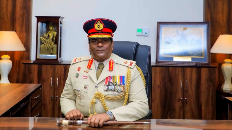 New Chief of Staff of the Army Begins His Office - Ceylon Daily News