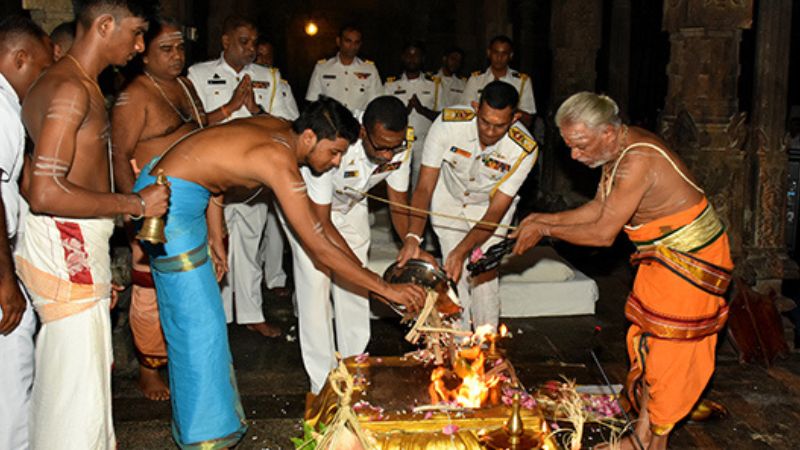 Hindu Puja invokes blessings on Navy’s 72nd Anniversary - Ceylon Daily News