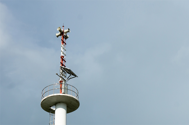 Over 50 tsunami early warning towers inoperative - Ceylon Daily News