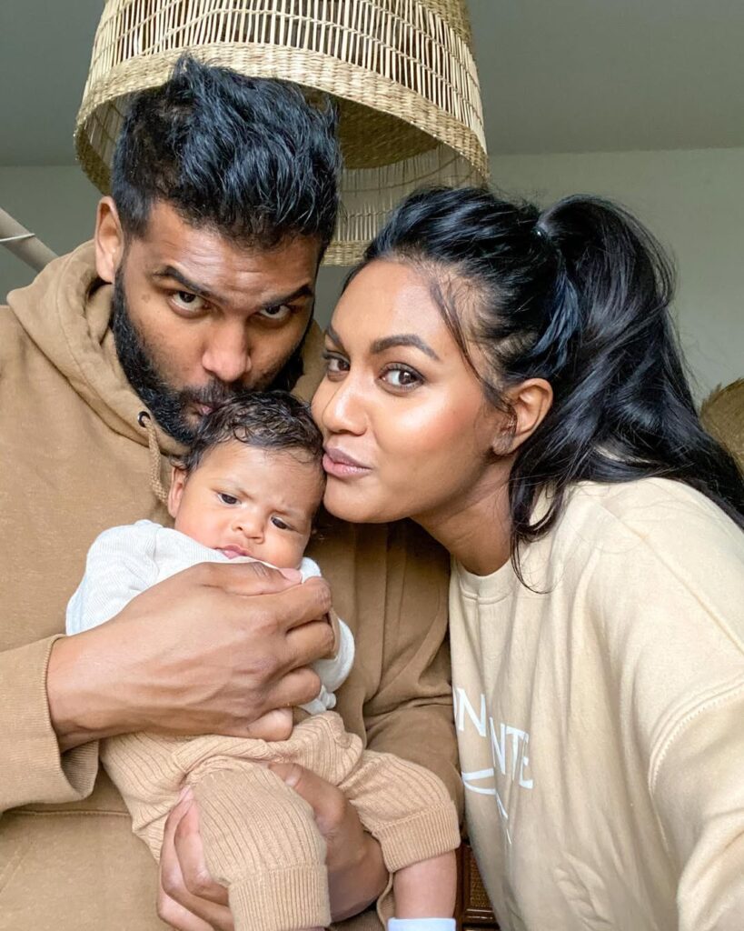 Sri Lanka’s Ishadi Amanda Crowned 1st Runner-Up at Mrs. World 2025 ...